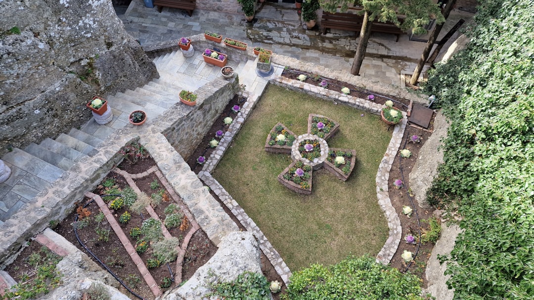 Stacked Stone Garden Border: Transform Your Yard with Elegance - My Blog